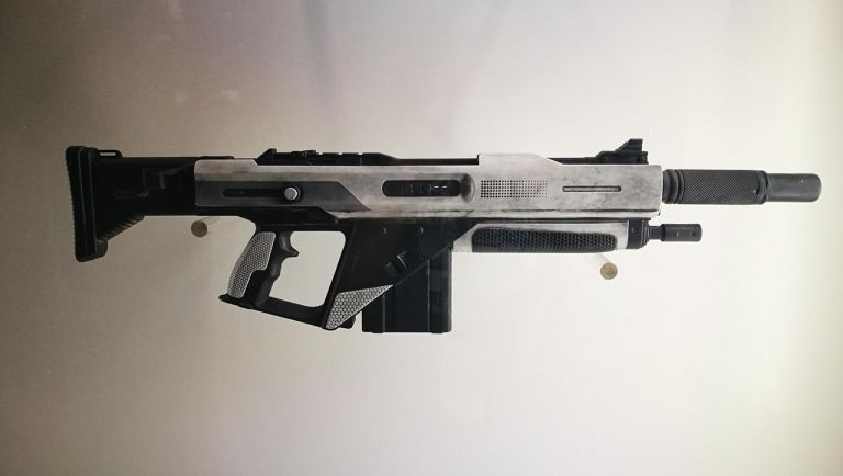 The guns of Destiny 2 look amazing in real life