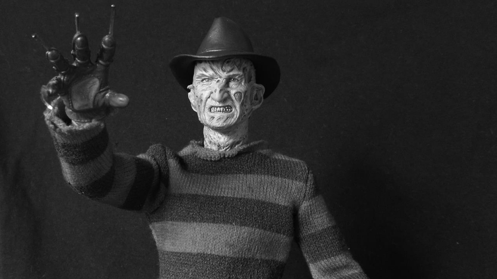 Sideshow Collectibles Sixth-Scale Freddy Krueger review