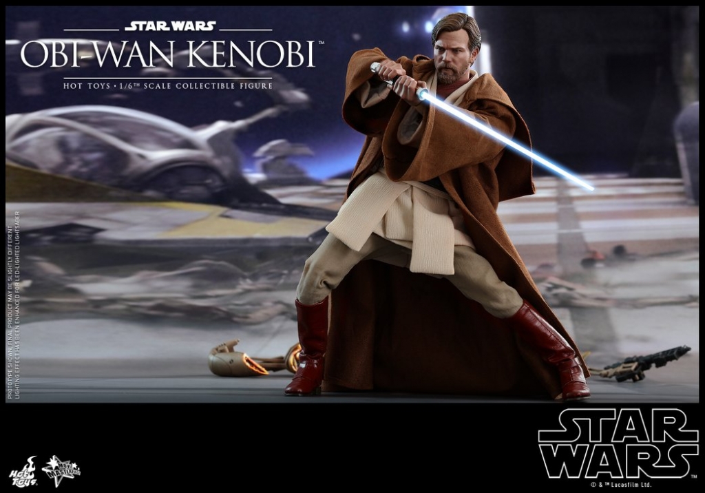 Hot Toys Obi-Wan Kenobi totally has the high ground
