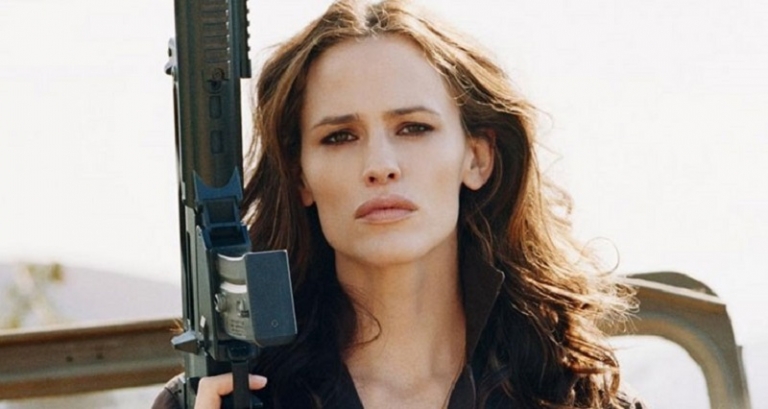 Jennifer Garner wants justice in this new trailer for Peppermint