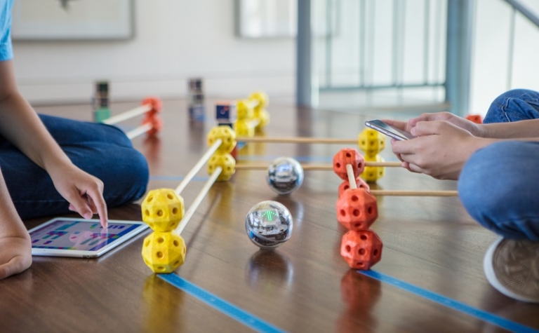 The Sphero Bolt is the new programmable ball that teaches your kids how ...