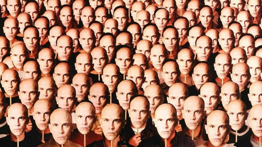 The Sims 4 is adding a first-person camera option