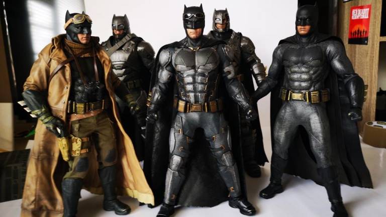 Hot Toys MMS 432 Justice League Batman Tactical Batsuit Review – Bat in ...