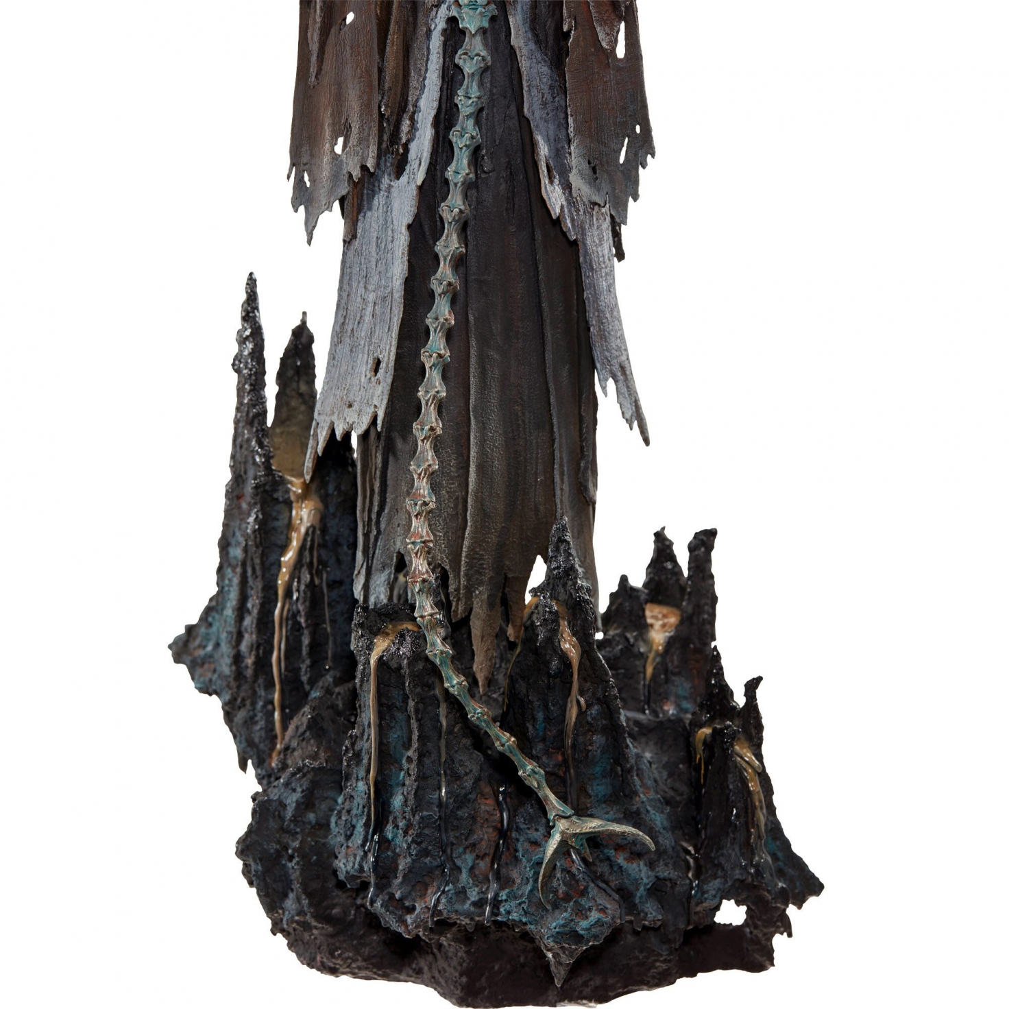 Hail the Daughter of Hatred with this amazing Lilith statue from Diablo 4