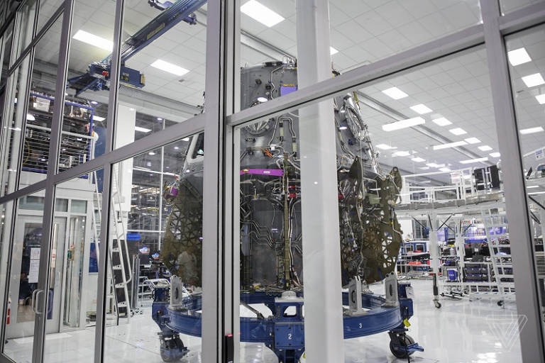 A closer look at the groundbreaking technology that helped SpaceX make ...