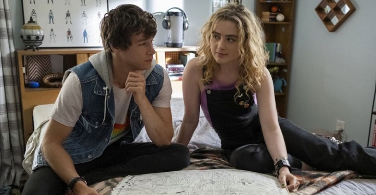 two-love-struck-teens-are-stuck-in-a-time-loop-in-the-map-of-tiny-perfect-things-trailer