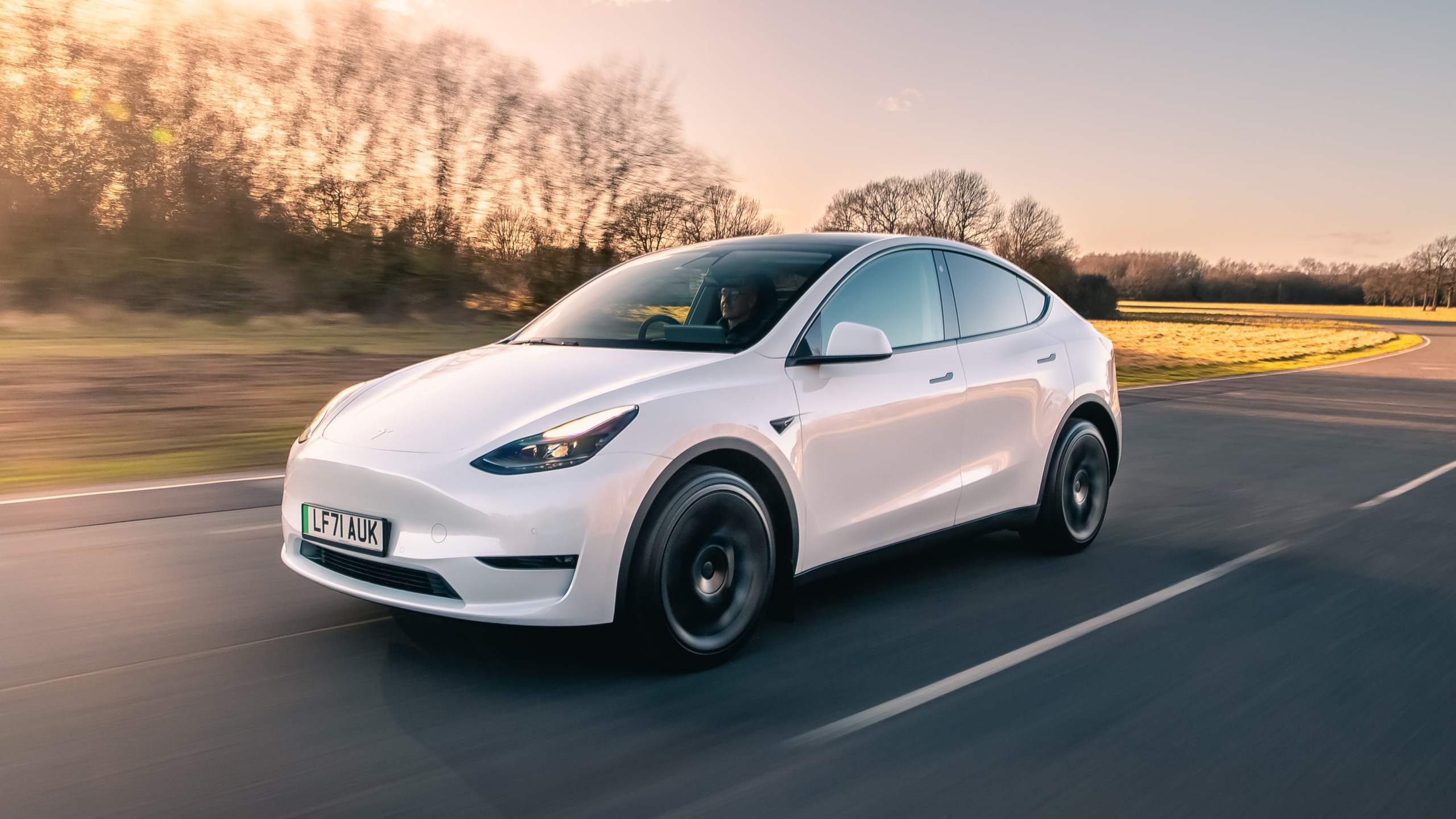Driving Forward: Exploring the Exciting World of Modern Vehicles