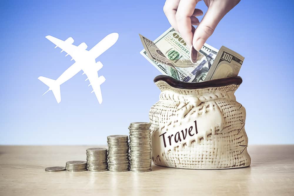 How to Save Money on Flights in 2025: Real-World Examples You Can Use