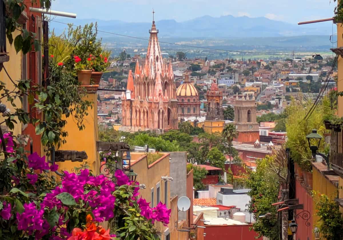 Living in San Miguel de Allende: Pros, Cons, and Lifestyle